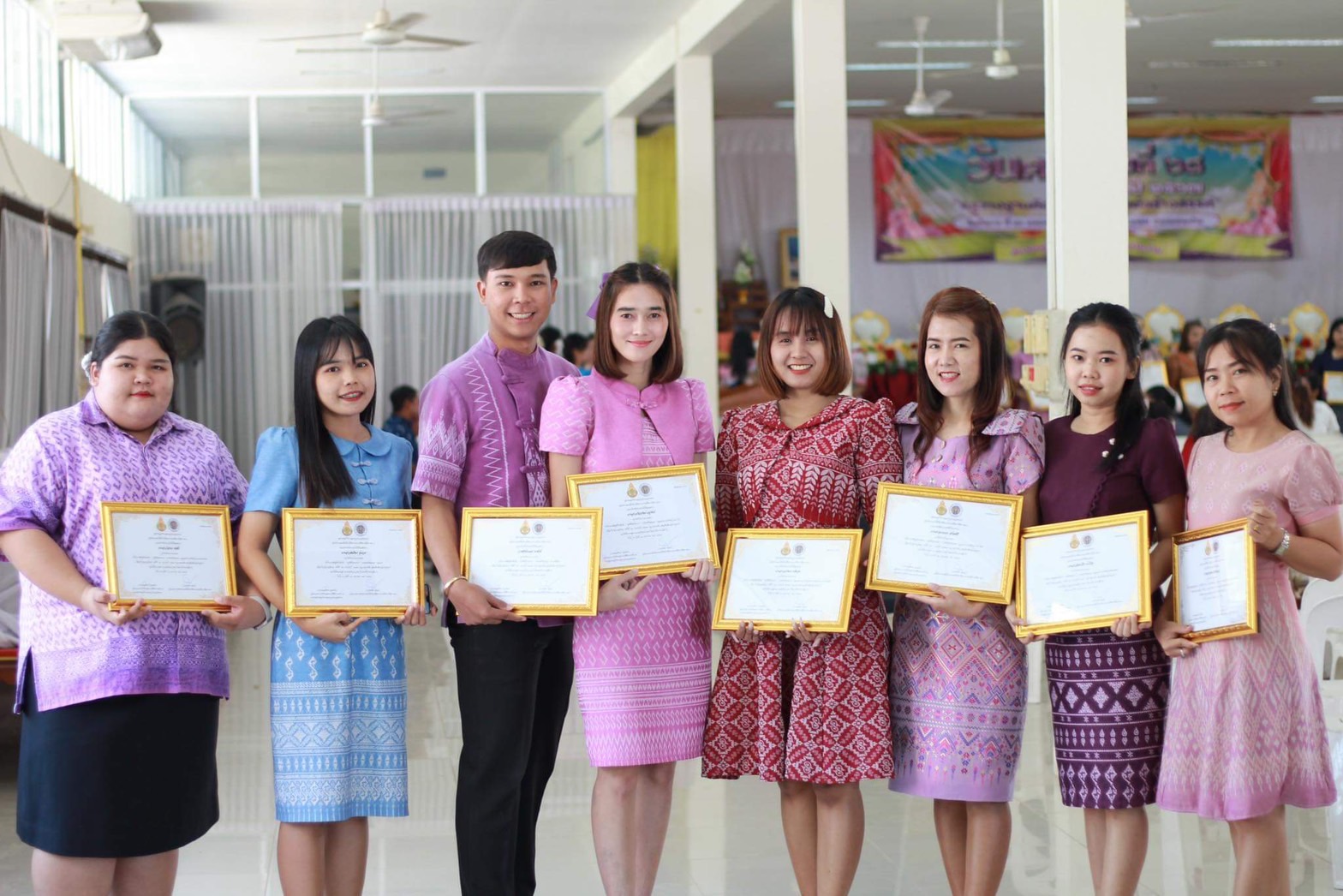 หน้า - ขอแสดงความยินดีกับศิษย์เก่า ศักดิ์ธนเดช พรศักดิ์ โอกาสได้รับการเชิดชูเกียรติเป็น "ครูดี ...